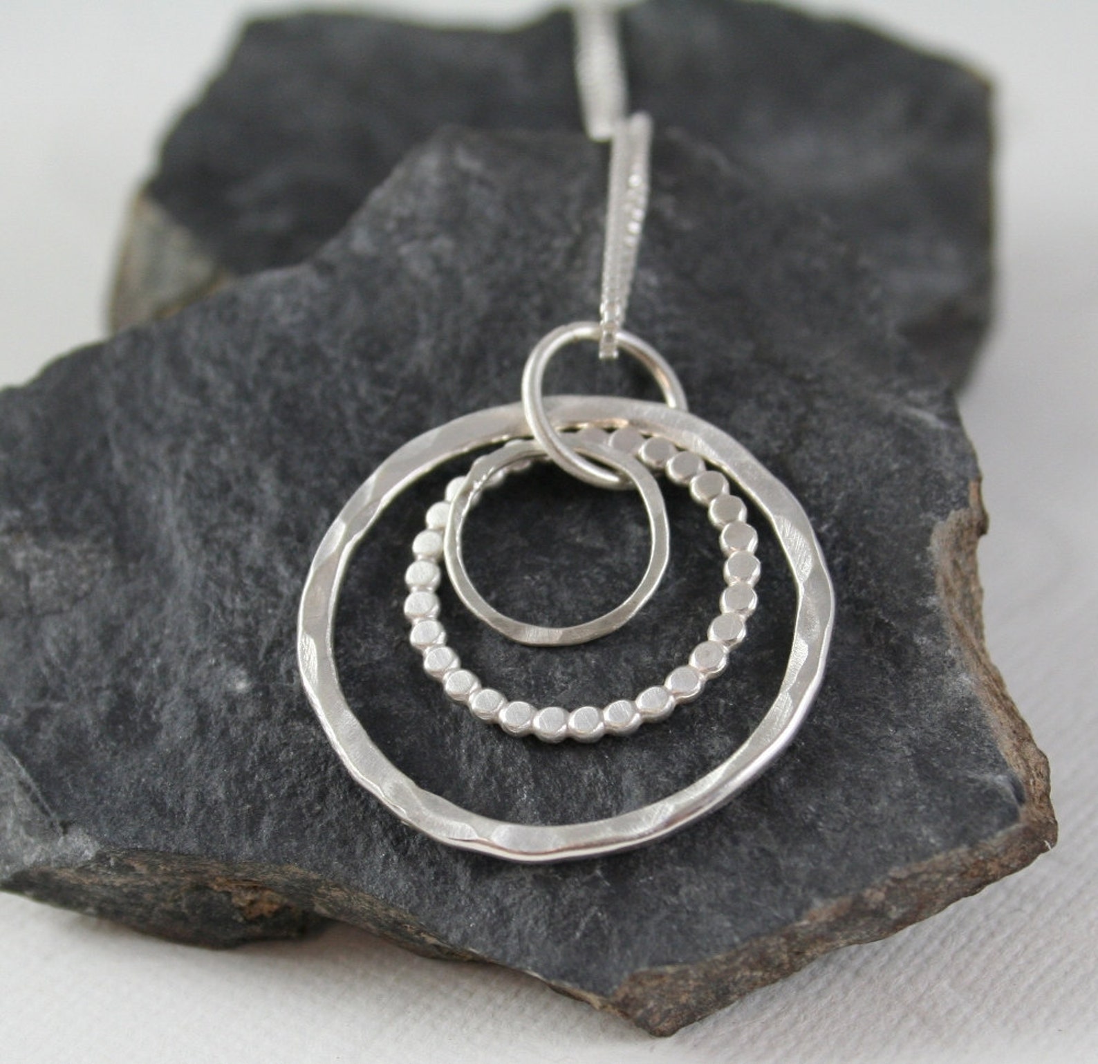 Silver Three Ring Necklace - Etsy