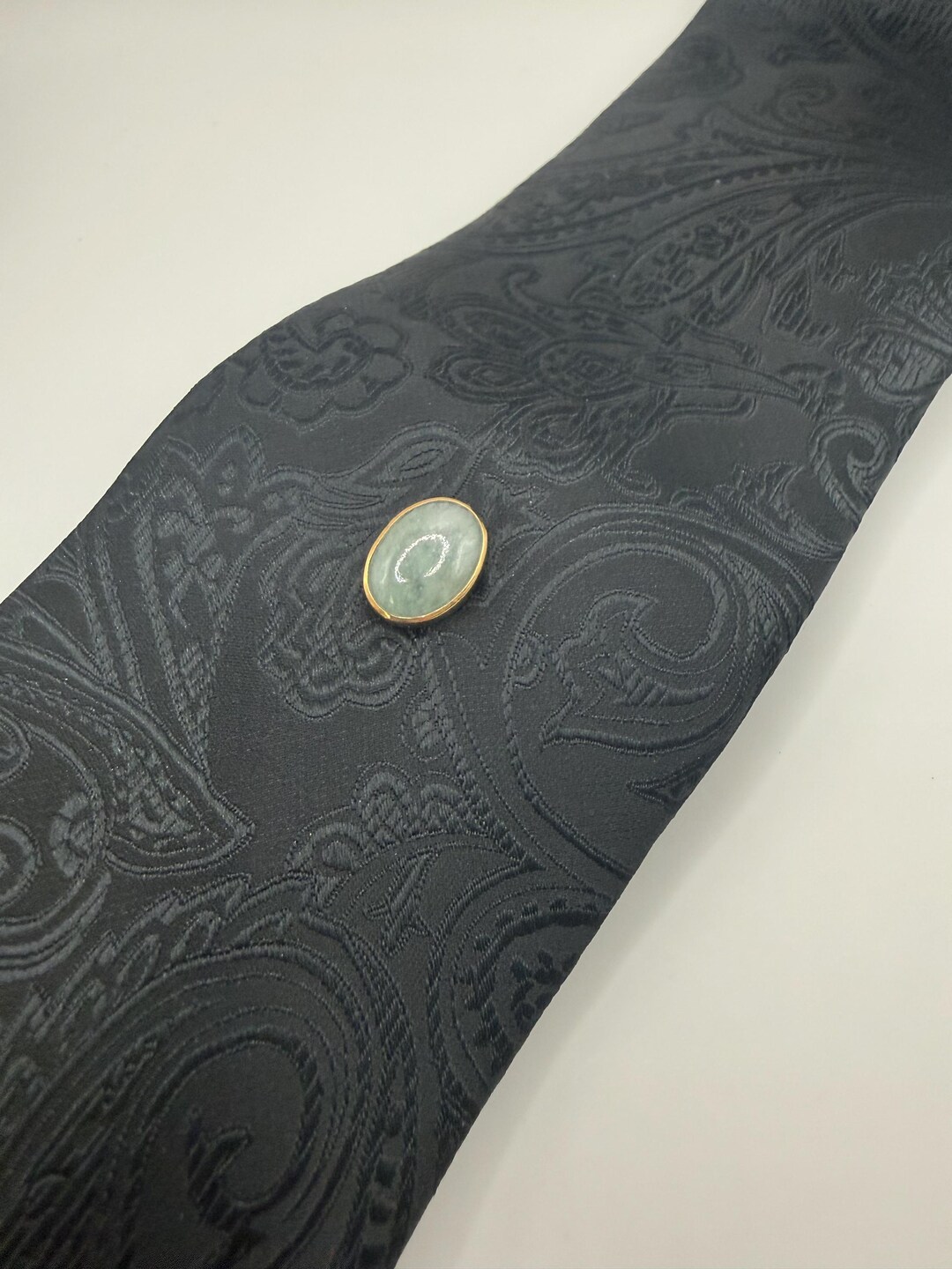 Vintage 18k Gold Jade Tie Tack With Chain - Etsy
