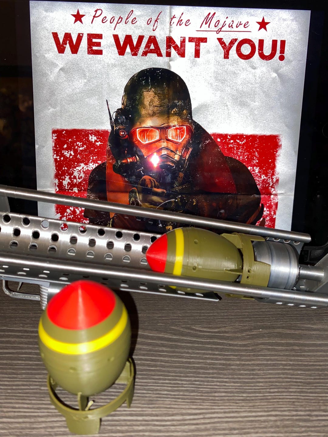 Fallout New Vegas Fatman 1:5 Scale Replica With 2 Mini Nukes - Etsy