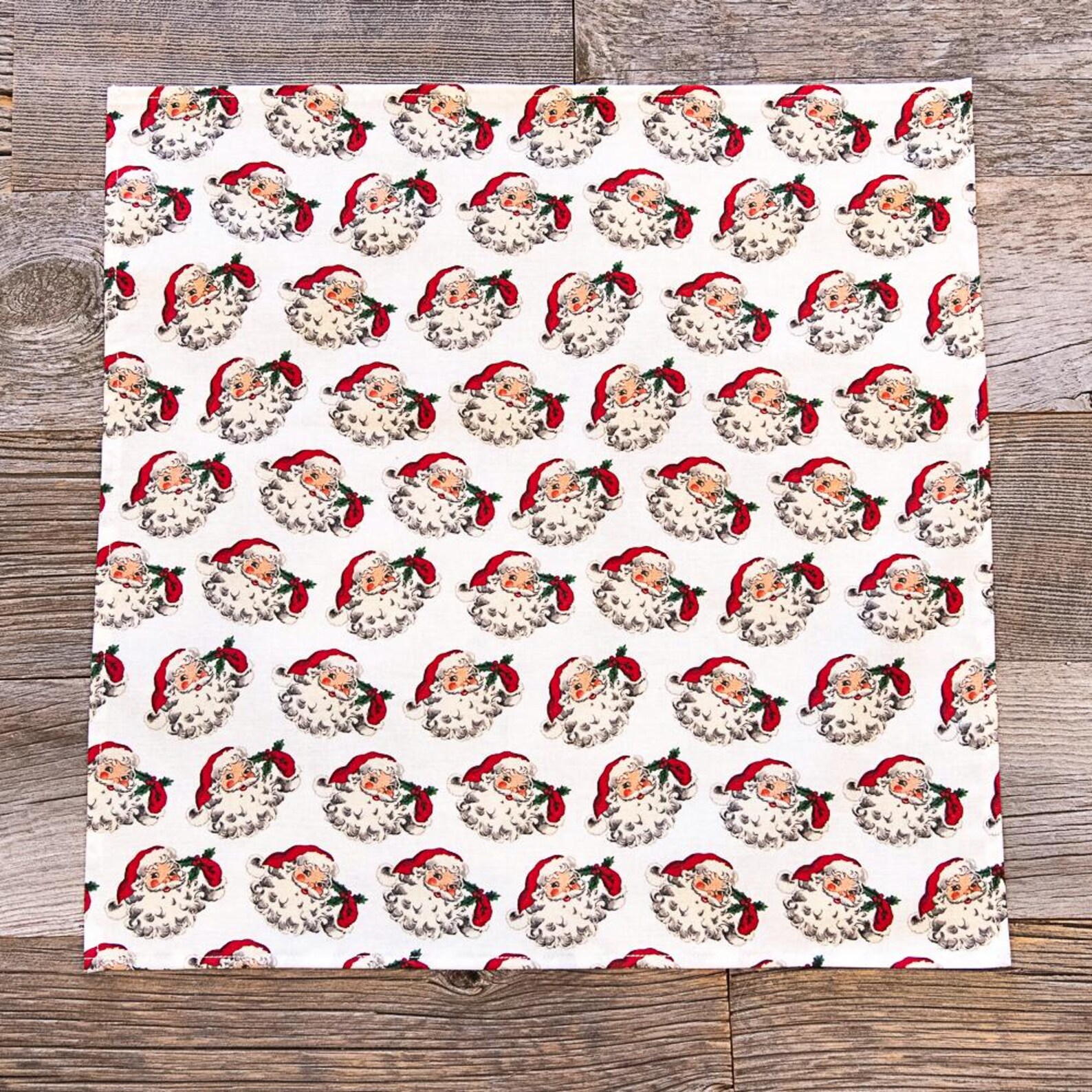 Santa Napkin; Christmas Dinner Napkin - Etsy