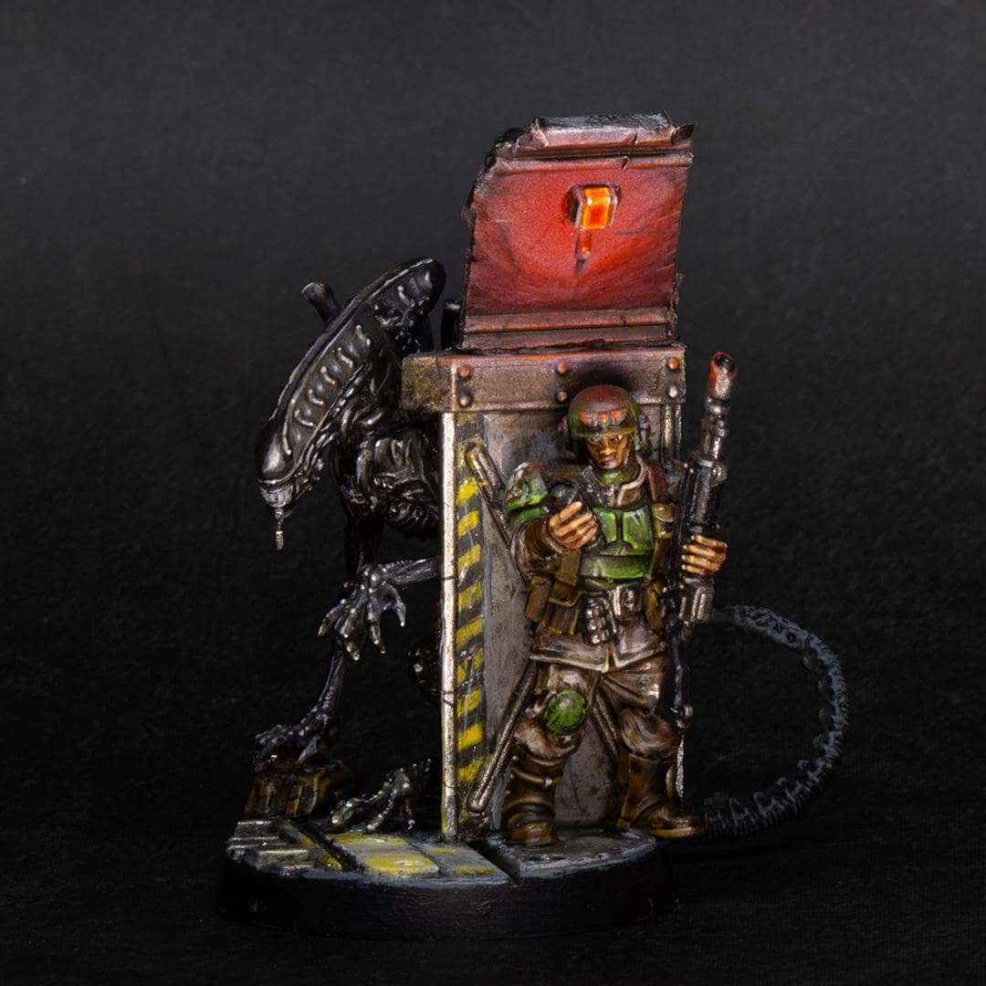 Warhammer 40k Vs. Xenomorph Alien: Imperial Guard Crossover - Miniature ...
