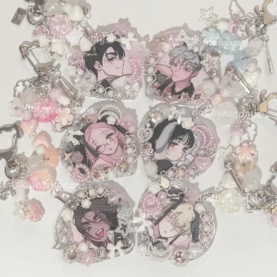 Alien Stage Deco Photo Keychains (cafe) (dispatch After Jan 1st ...