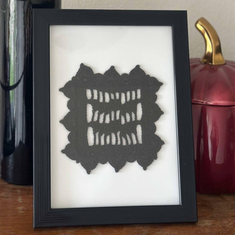 Square Doily/ Goth Bat Lace Crochet Pattern (PDF) - Etsy