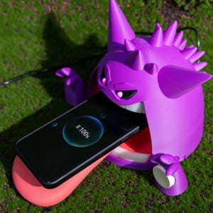 Gigantamax Gengar Wireless Charger – Fast 15W Charging Pad for Phones ...
