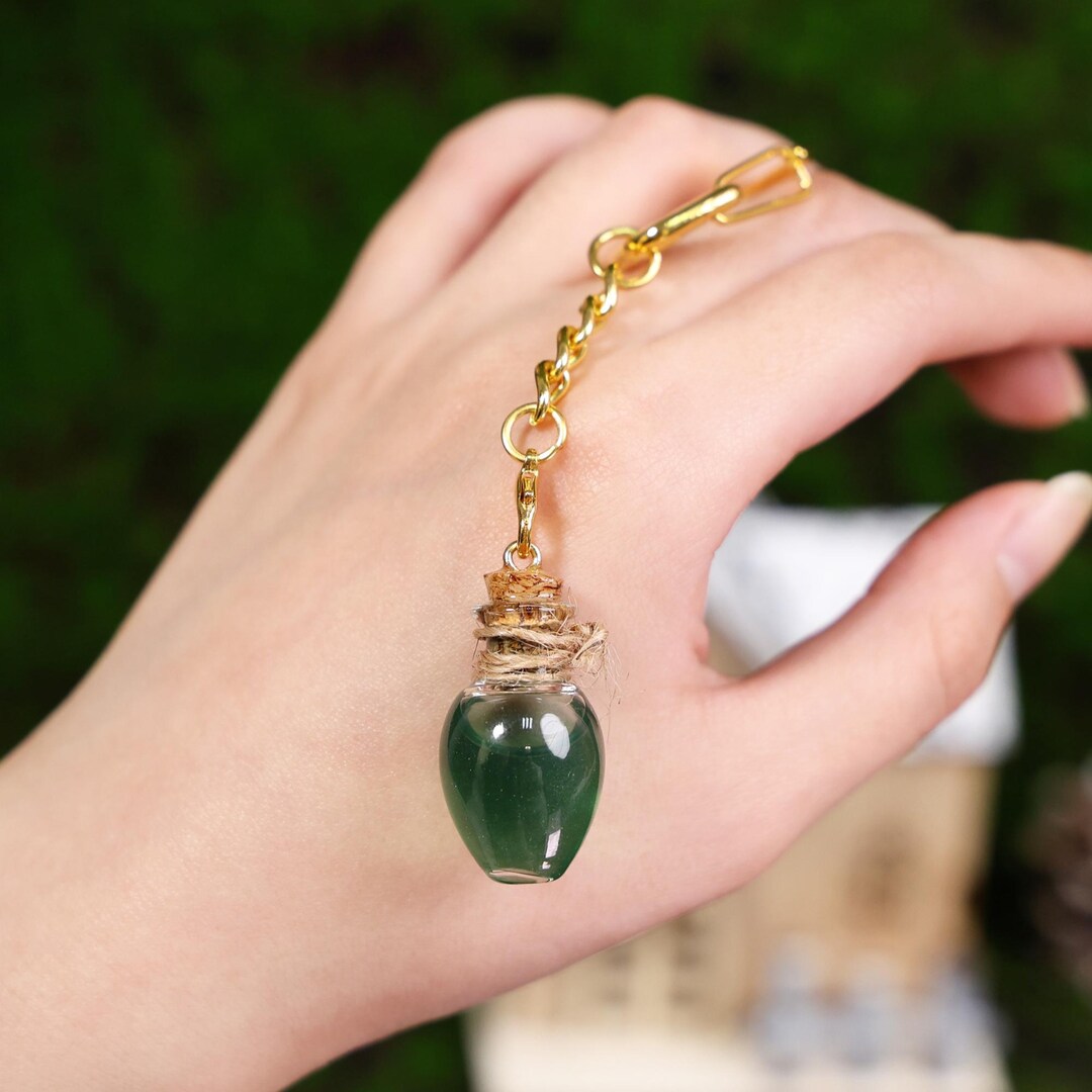 Zelda Stamina Elixir Pendant Handmade Liquid Sand Keychain Accessory ...