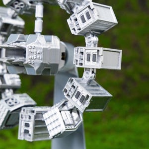 Interstellar Endurance Space Station Model, 3D Printed Sci-fi Display ...