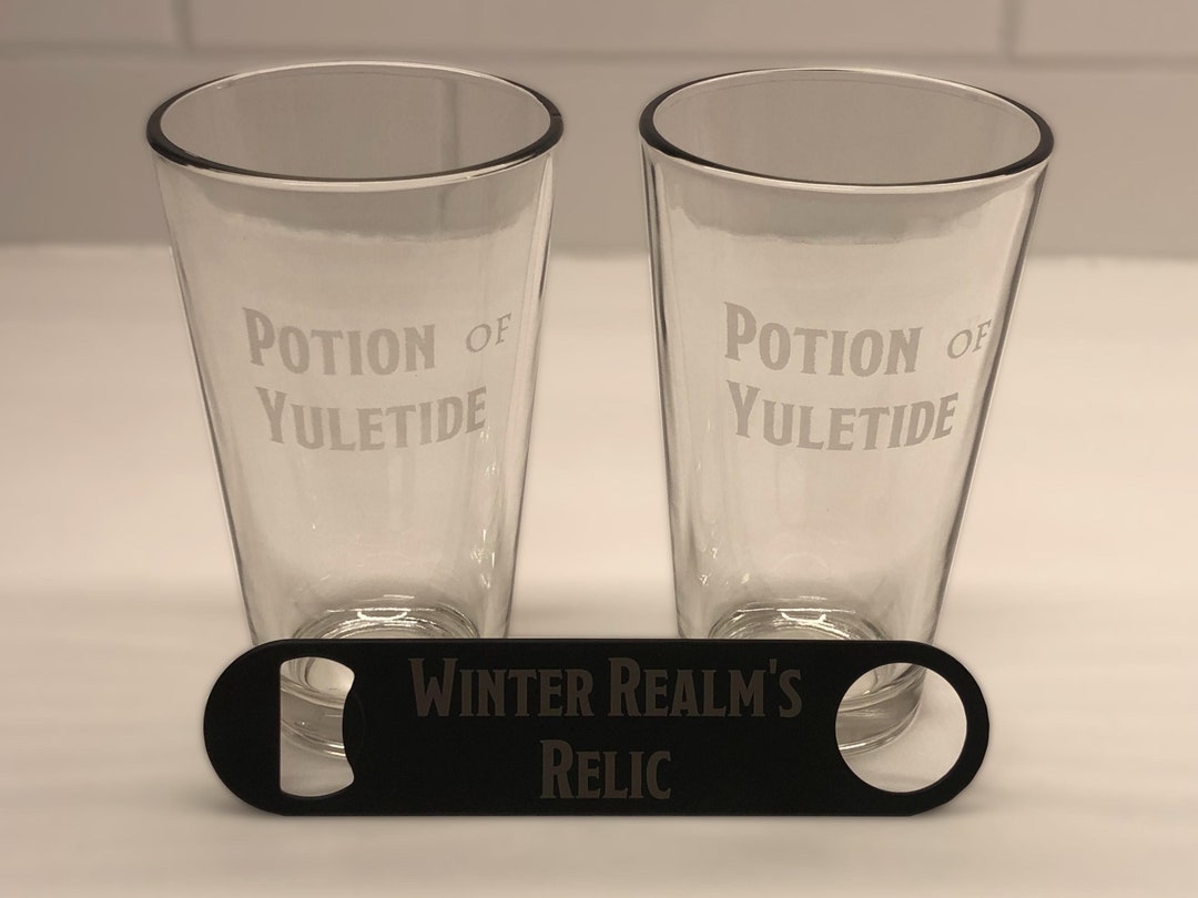D&D Holiday Pint Glass Gift Set for Dungeons and Dragons Players - Etsy