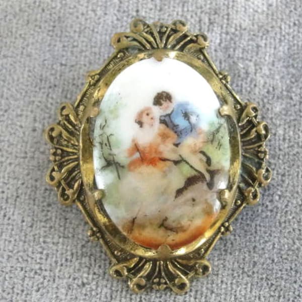 Courting Couple - Etsy