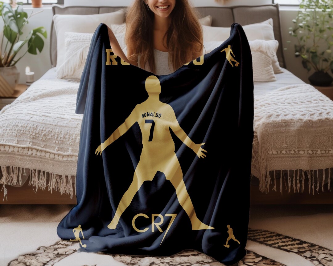 Cristiano Ronaldo CR7 Soccer Blanket: Cozy Plush Velveteen Gift - Etsy