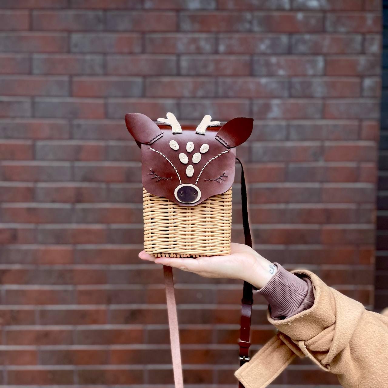 Handmade Deer Bag With Leather Flap, Wicker Crossbody Bag, Deer Face ...