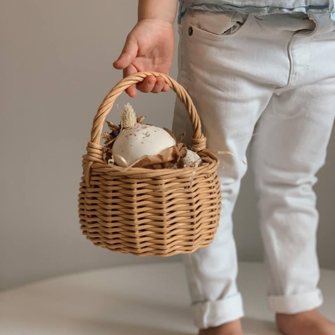 Wicker Easter Basket for Egg Hunt – Handmade Holiday Decoration, Rustic ...
