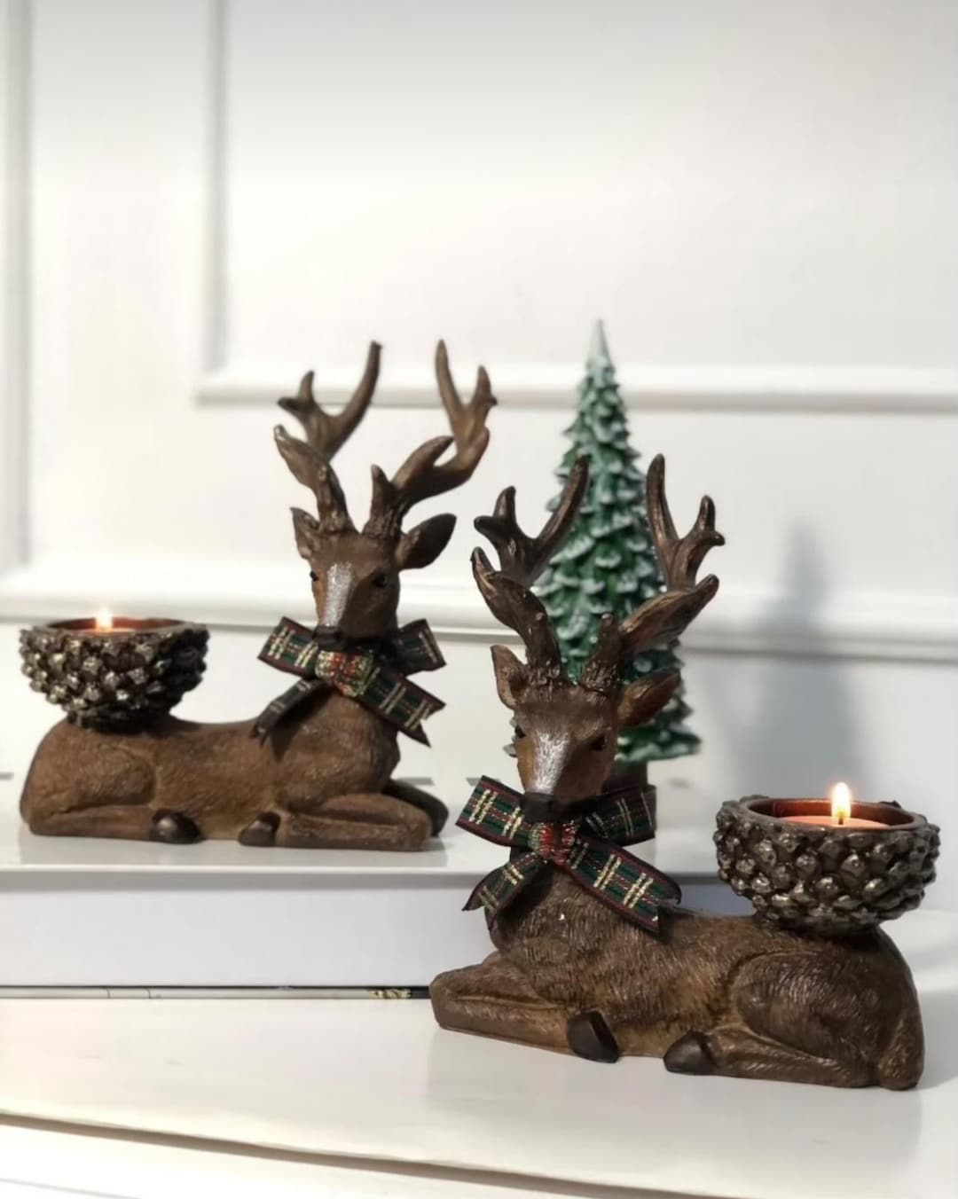 Hand-painted 2-pieces Christmas Reindeer Candle Holder Set – Elegant ...