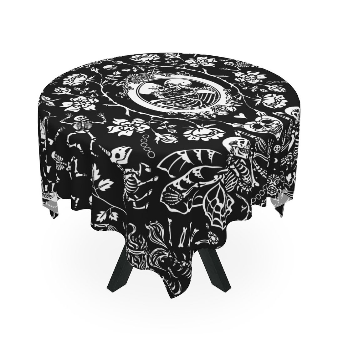 Gothic Romatic Couple Table Cloth~black Table Cloth|gothic Home Decor ...