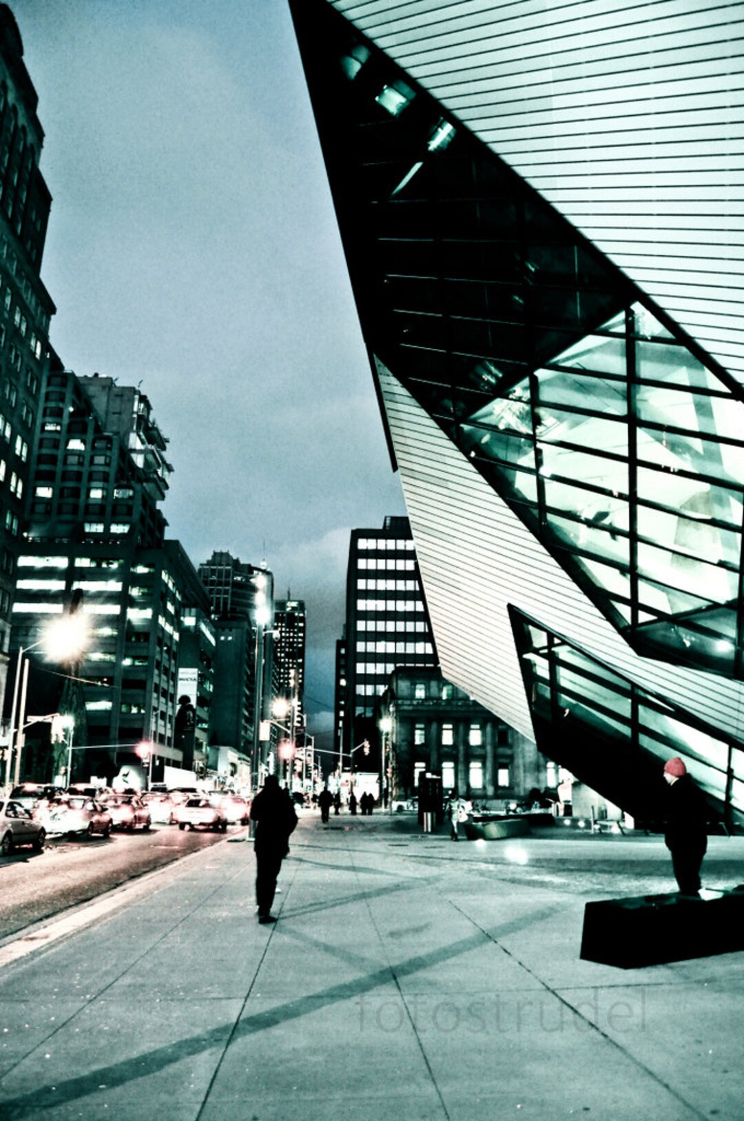 Toronto Photograph. the ROM Crystal 2. Royal Ontario Museum, Bloor ...