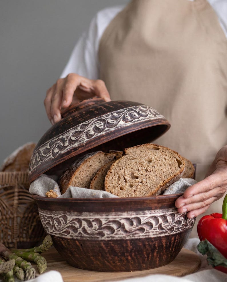 Red Clay Bread Box 3.5L, Handmade Ceramic Bread Keeper, Eco Kitchen ...