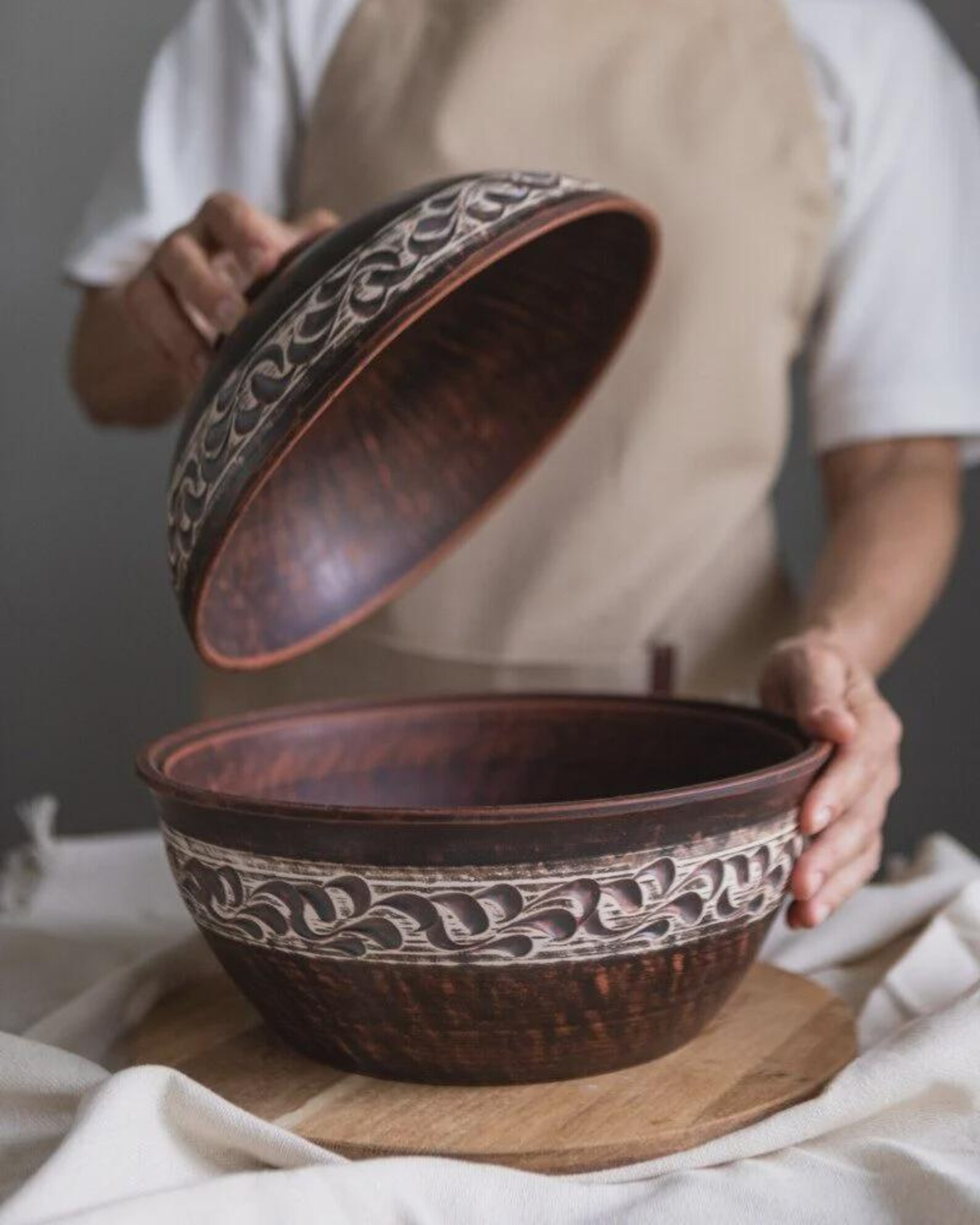 Red Clay Bread Box 3.5L, Handmade Ceramic Bread Keeper, Eco Kitchen ...
