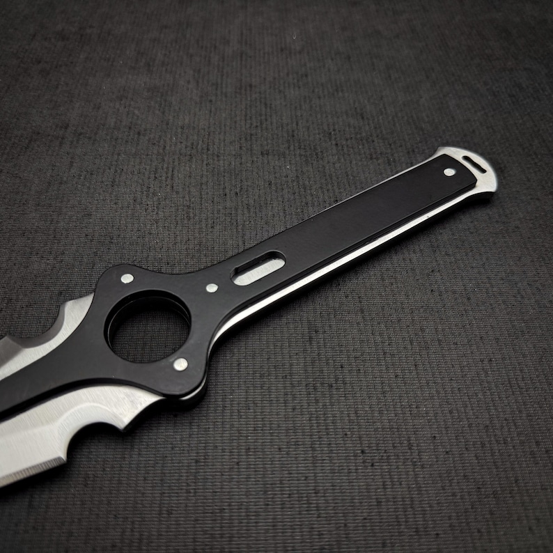 Persona Joker Knife Replica With Leather Sheath | Premium Full Tang ...