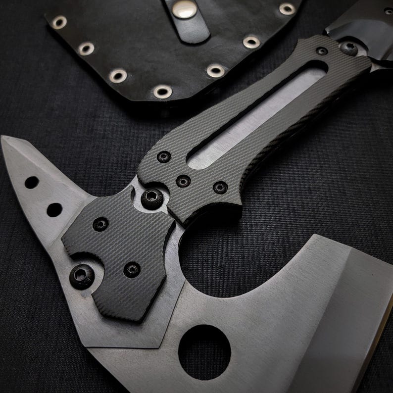 Resident Evil Requiem Upgraded Axe of Leon Kennedy / Leather Sheath ...