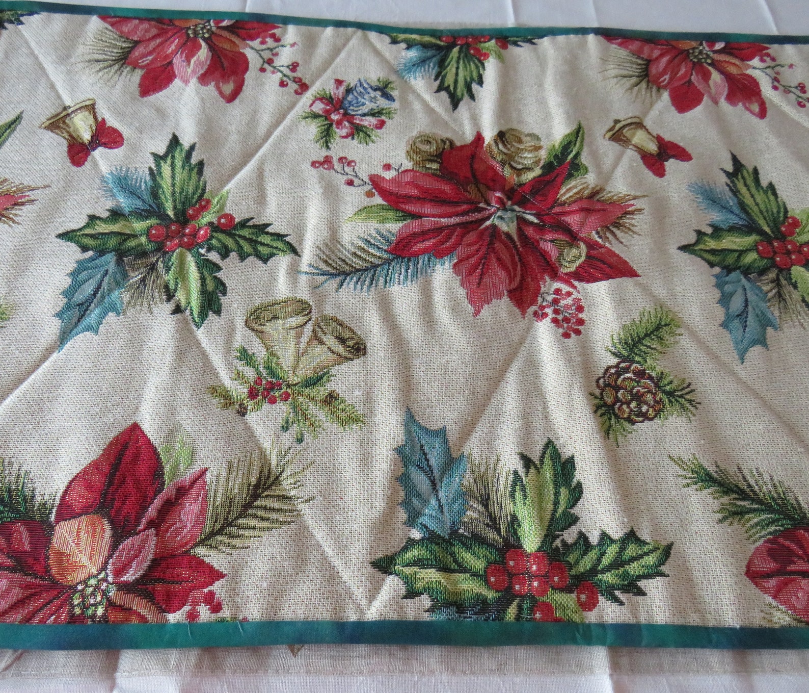 Poinsettia Christmas Table Runner - Etsy