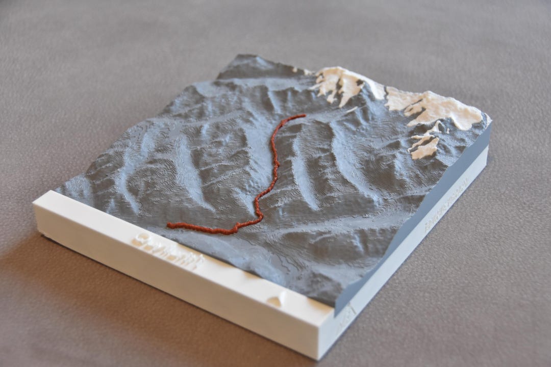 Custom Route 3D Map - Personalised Hiking, Marathon or Travel Route ...