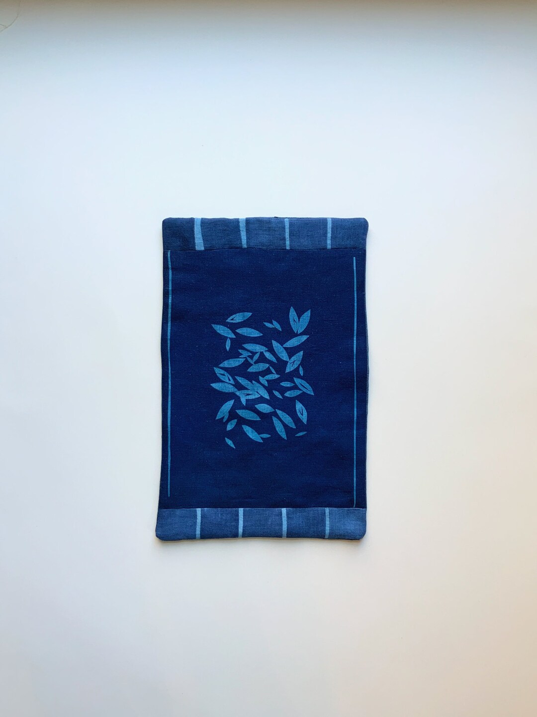 Cyanotype Leaves Wall Hanging, Cyanotype Fabric, Quilted, Ready to Hang ...