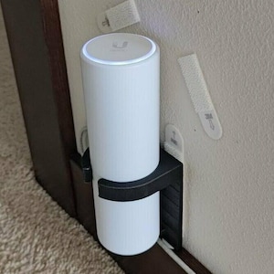 UBIQUITI UNIFI U6-MESH Wall Mount W\ Command Strips - Etsy