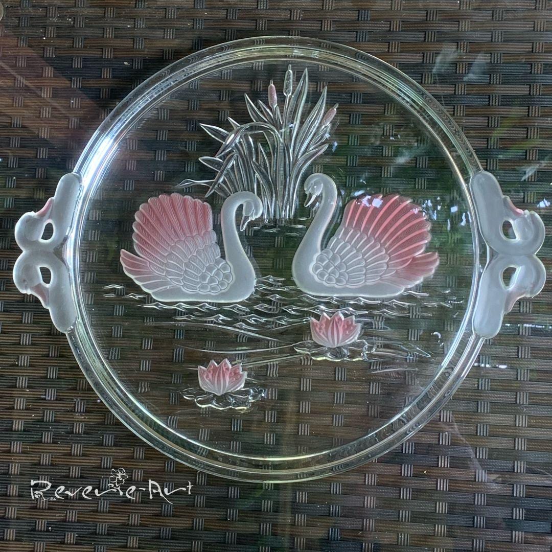 Mikasa Swan Cake Serving Tray, Frosted & Pink Glass Design - Etsy