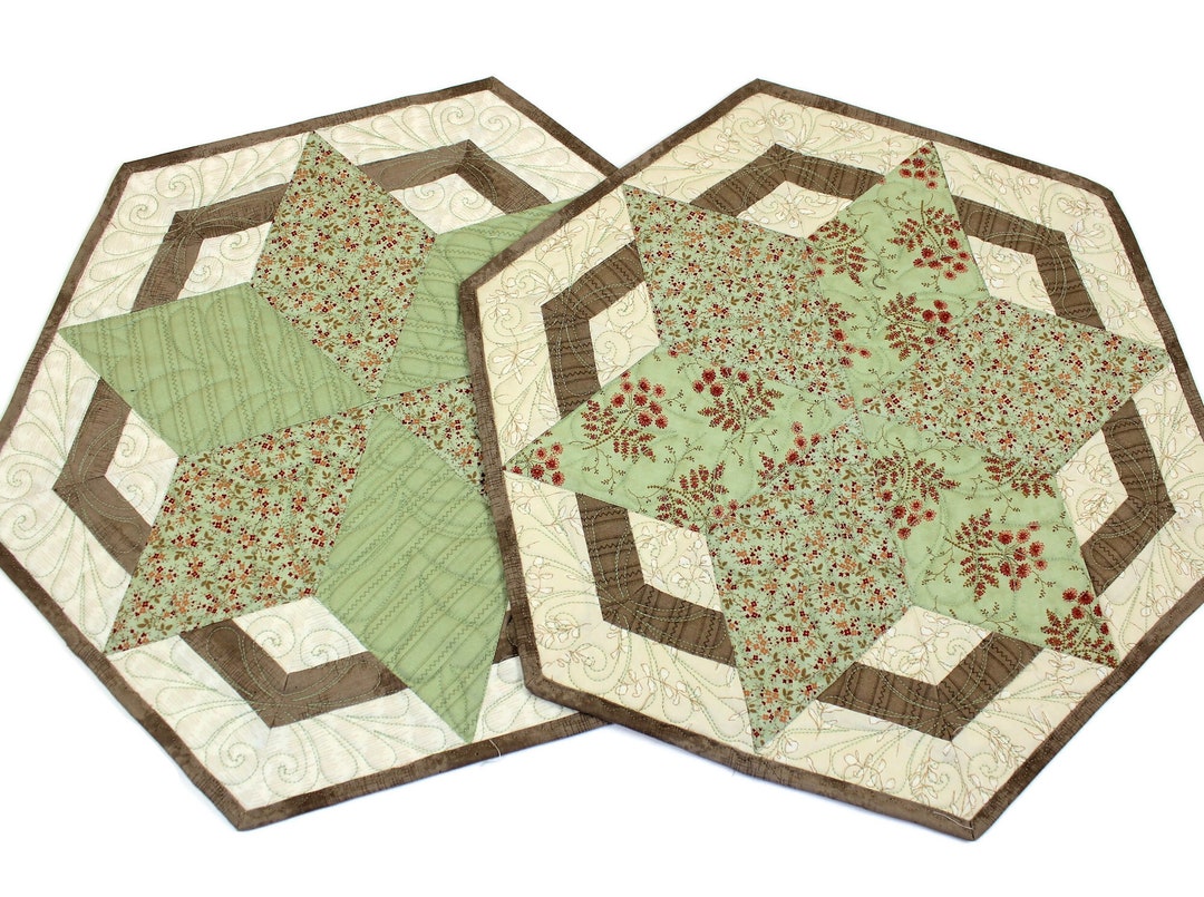 One Star Hexagon Quilted Table Topper or Candle Mat in Soft Green ...