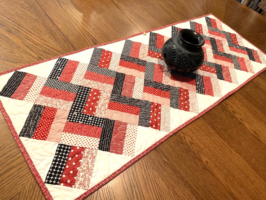 Chevron Rail Fence Quilted Table Runner in Red, White and Black ...