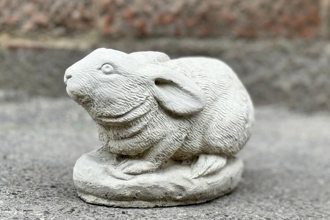 Outdoor Rabbit Decoration Stone Garden Bunny Statue Cement Farm Animal ...