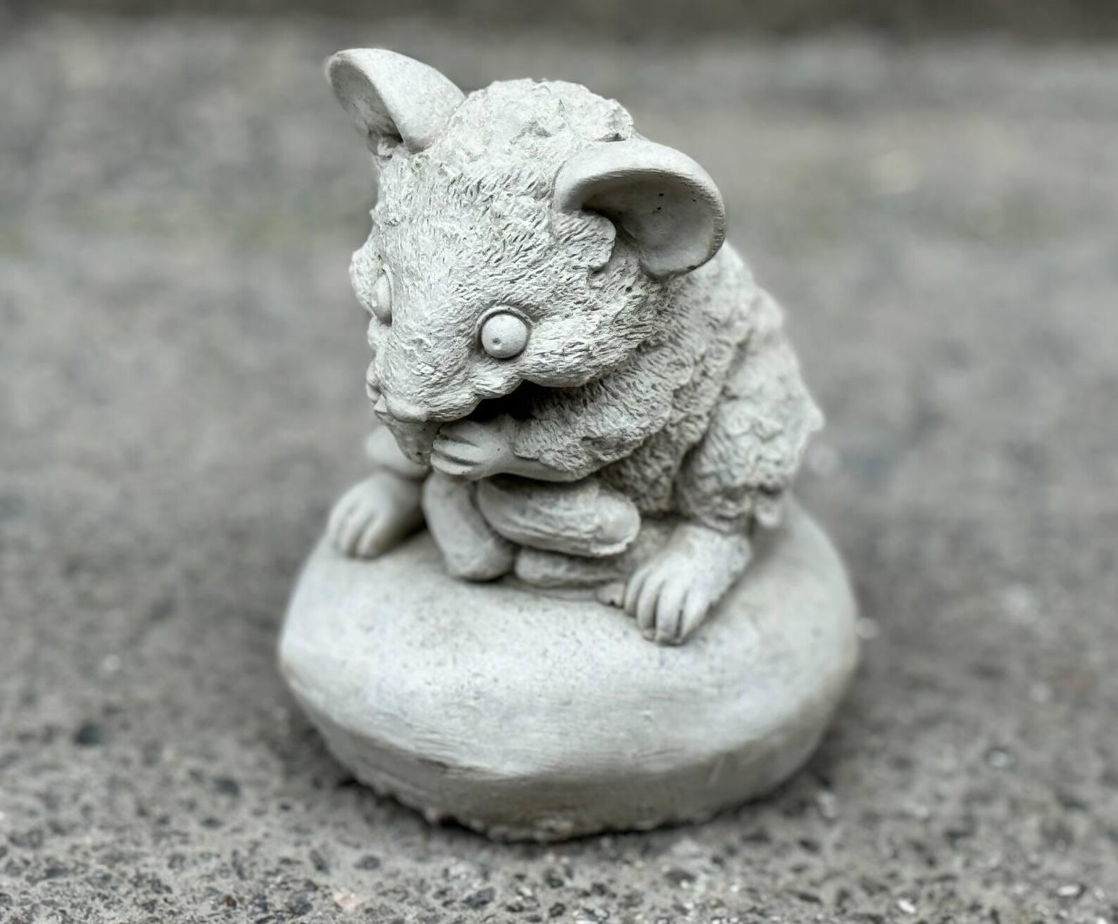 Concrete Mouse Statue Stone Sitting Mouse Figurine Cement Animal ...