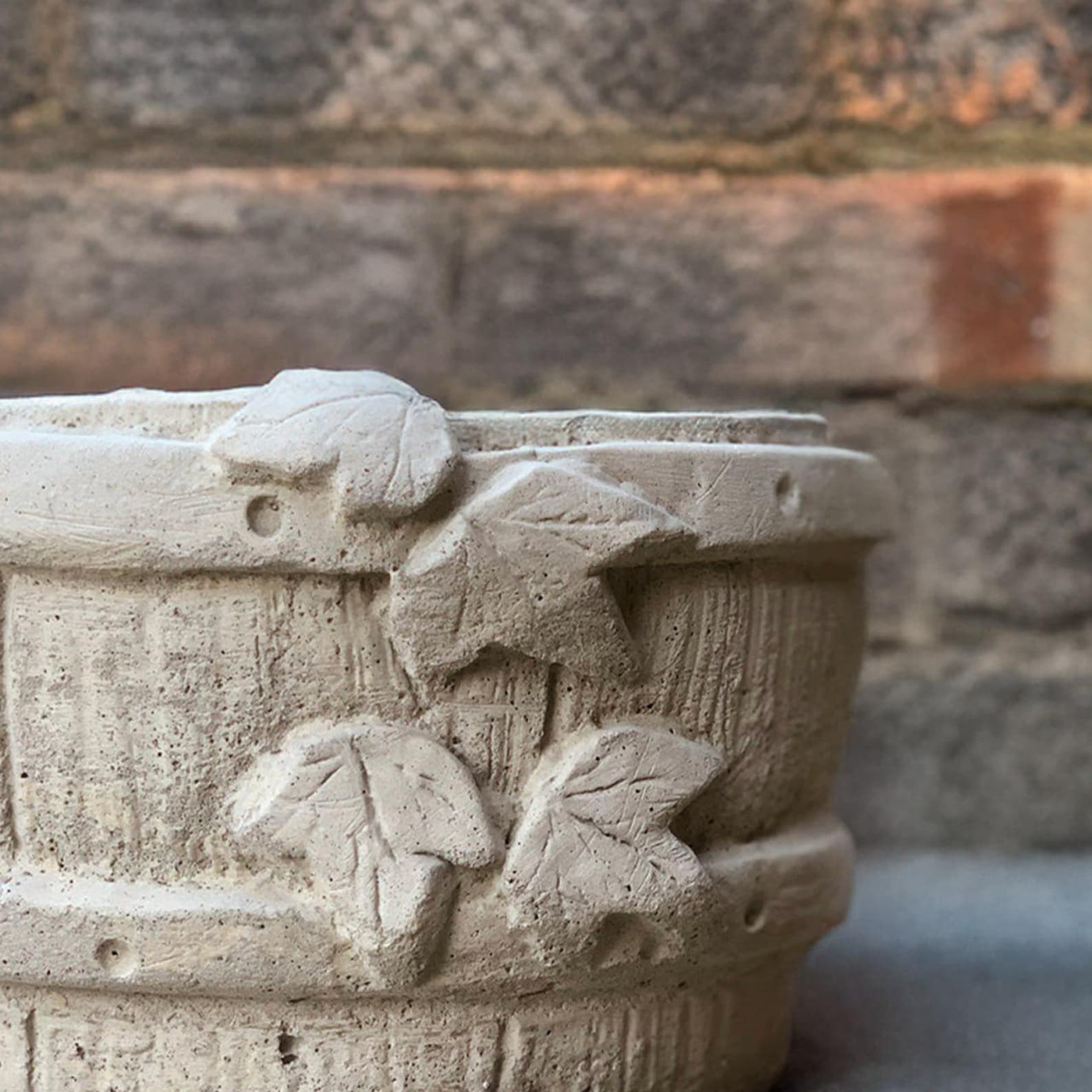 Outdoor Plant Pot Figurine Concrete Planter Statue Cement Flower Pot ...