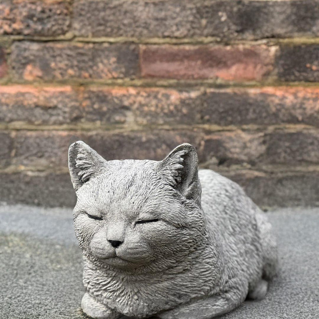 Sleeping Cement Kitten Sculpture Concrete Cat Statue Stone Garden Kitty ...