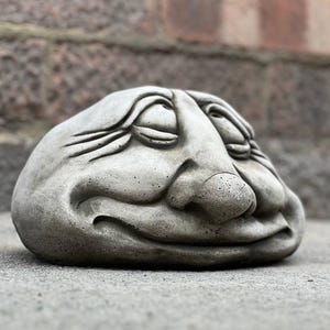 Stone Smiling Face Sculpture Funny Garden Ornament Outdoor Funny Cement ...
