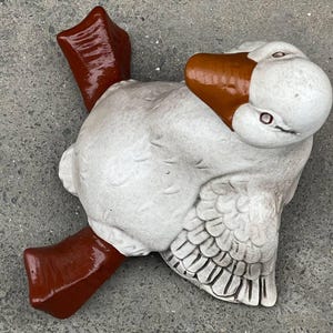 Stone Duck Statue Outdoor Goose Figurine Cement Bird Decor Concrete ...