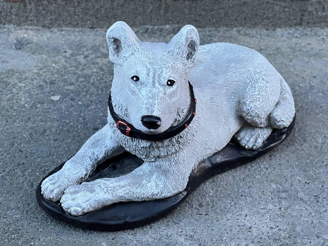 German Shepherd Statue Stone Dog Sculpture Outdoor German Dog Figurine ...