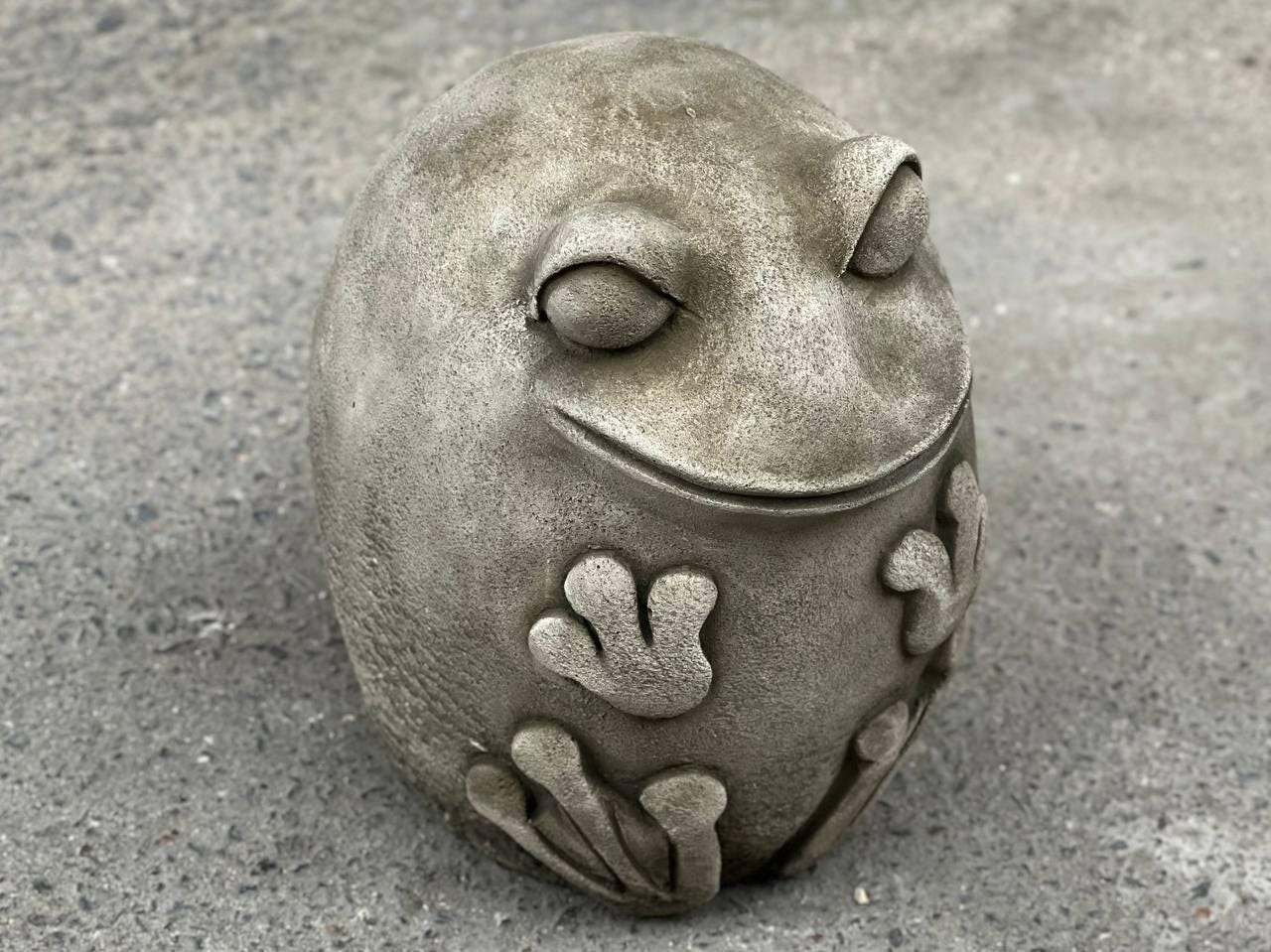 Stone Frog Statue Cement Frog Figurine Concrete Animal Sculpture ...