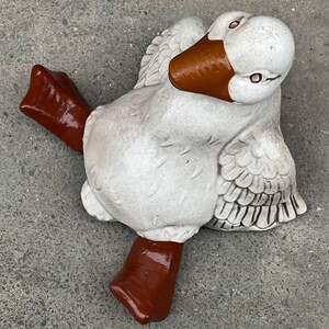 Stone Duck Statue Outdoor Goose Figurine Cement Bird Decor Concrete ...