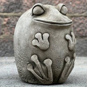 Stone Frog Statue Cement Frog Figurine Concrete Animal Sculpture ...