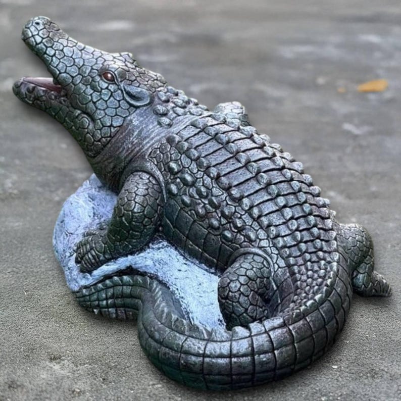 Realistic Concrete Alligator Statue Stone Crocodile Pond Sculpture ...