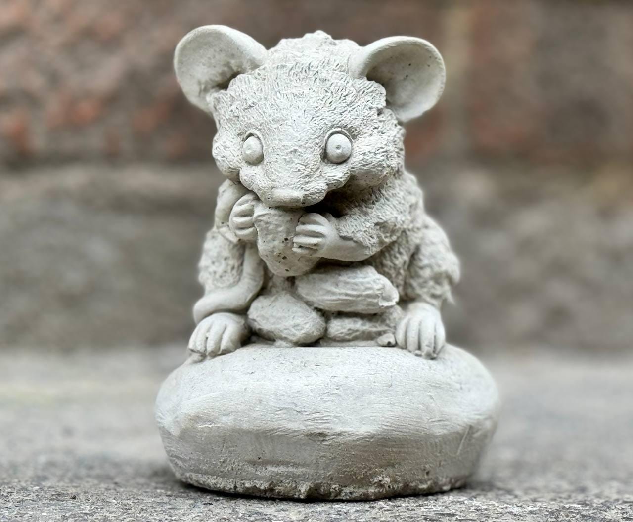 Concrete Mouse Statue Stone Sitting Mouse Figurine Cement Animal ...
