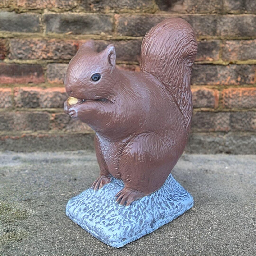 Concrete Squirrel Figurine Stone Animal Sculpture Outdoor Squirrel With ...