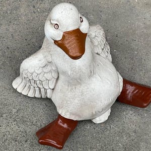 Stone Duck Statue Outdoor Goose Figurine Cement Bird Decor Concrete ...