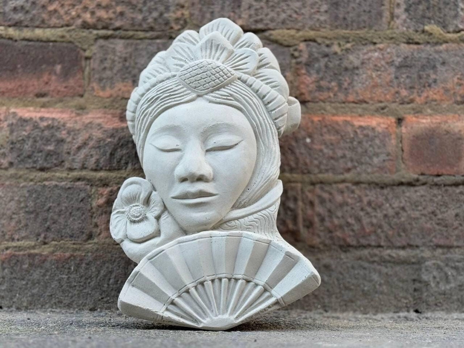 Outdoor Wall Woman Face Statue Stone Wall Face Sculpture Outdoor Woman ...