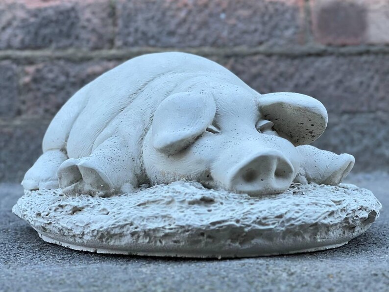 Sleeping Pig Sculpture Stone Farm Animal Figurine Concrete Relaxion Pig ...
