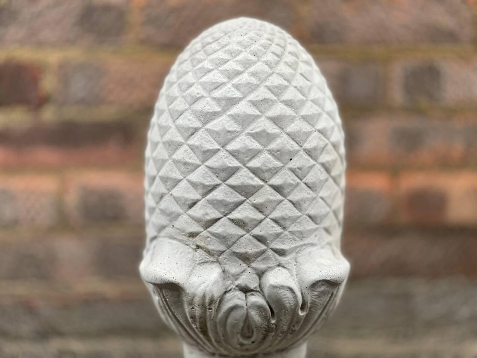 Large Acorn Statue Modern White Ball Statue Concrete Sphere Decoration ...