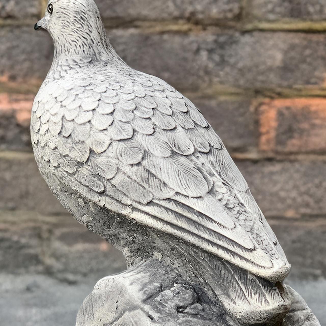 Outdoor Dove Statue Concrete Pigeon Sculpture Stone Bird Decoration ...
