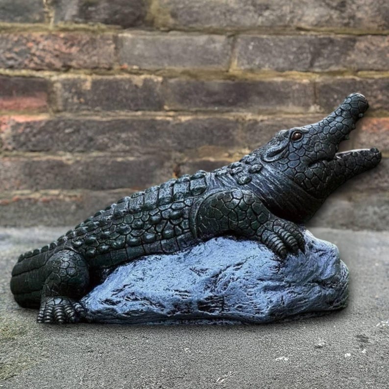 Realistic Concrete Alligator Statue Stone Crocodile Pond Sculpture ...