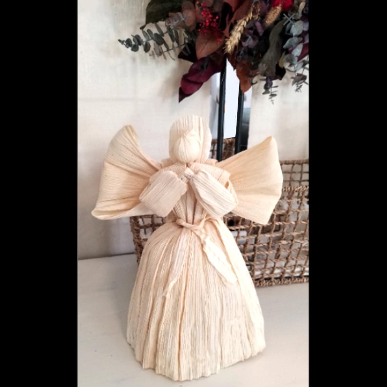 Corn Husk Tree Topper or Standing Angel With or Without Cardinal. - Etsy