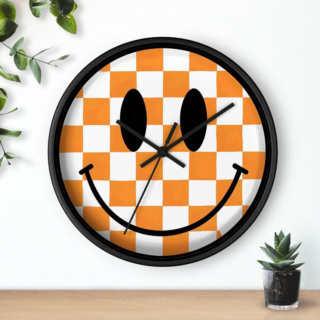 Cheerful Smiley Face Wall Clock, Fun Home Decor Kids Room Decoration ...